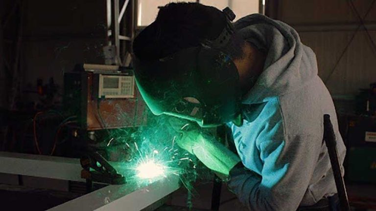 Advantages of Working with Experienced Product Manufacturers - Global ...